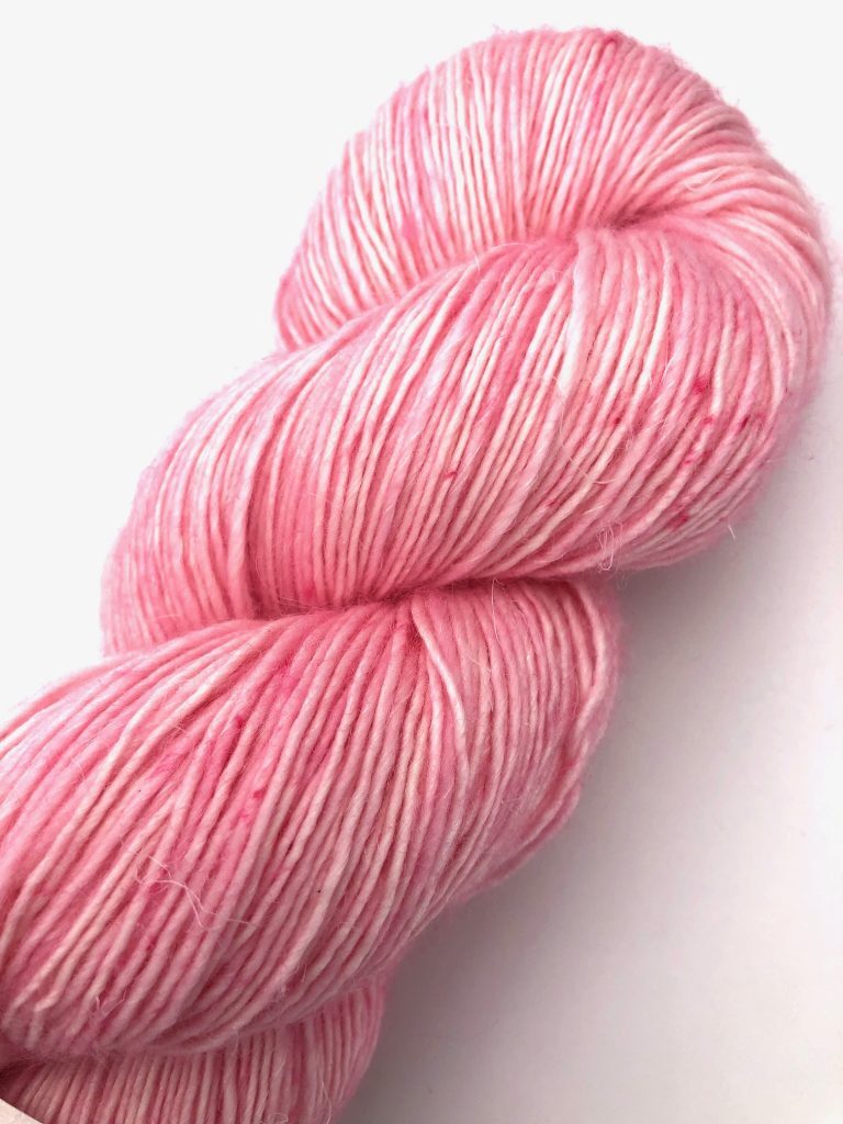 Baby Girl – Fingering Blend – 90% Merino, 10% Linen – Knotty Habit